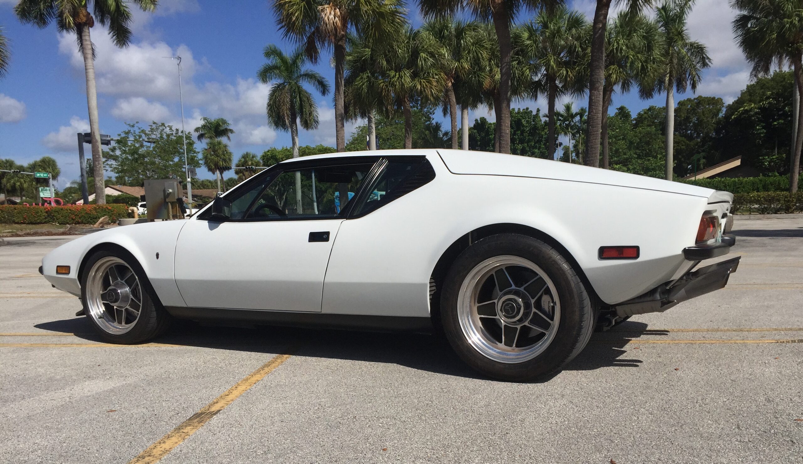 DeTomaso Pantera – White – DeTomaso Pantera – Miami Pantera Parts ...